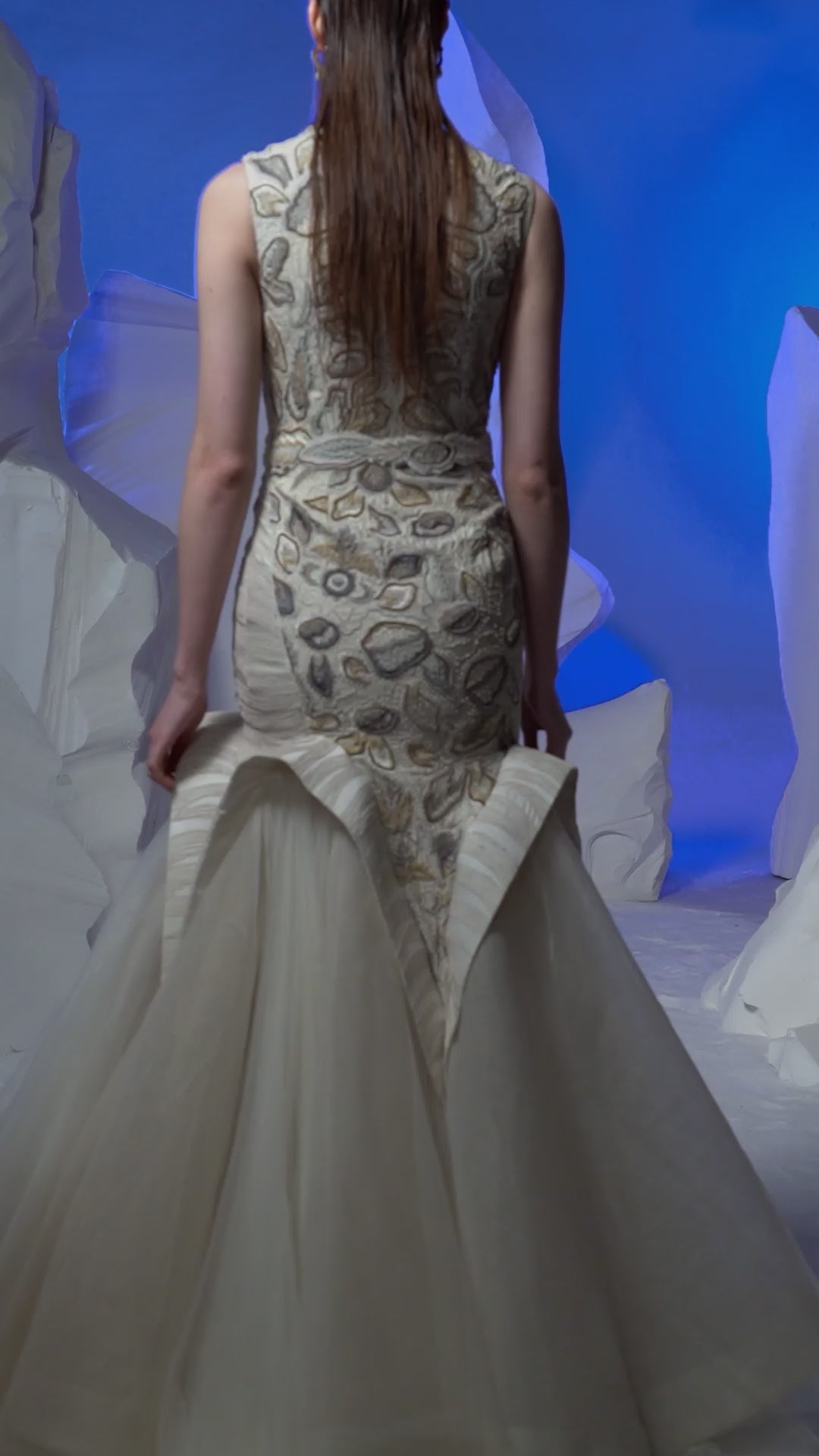 Ivory fish-cut gown – Samant Chauhan